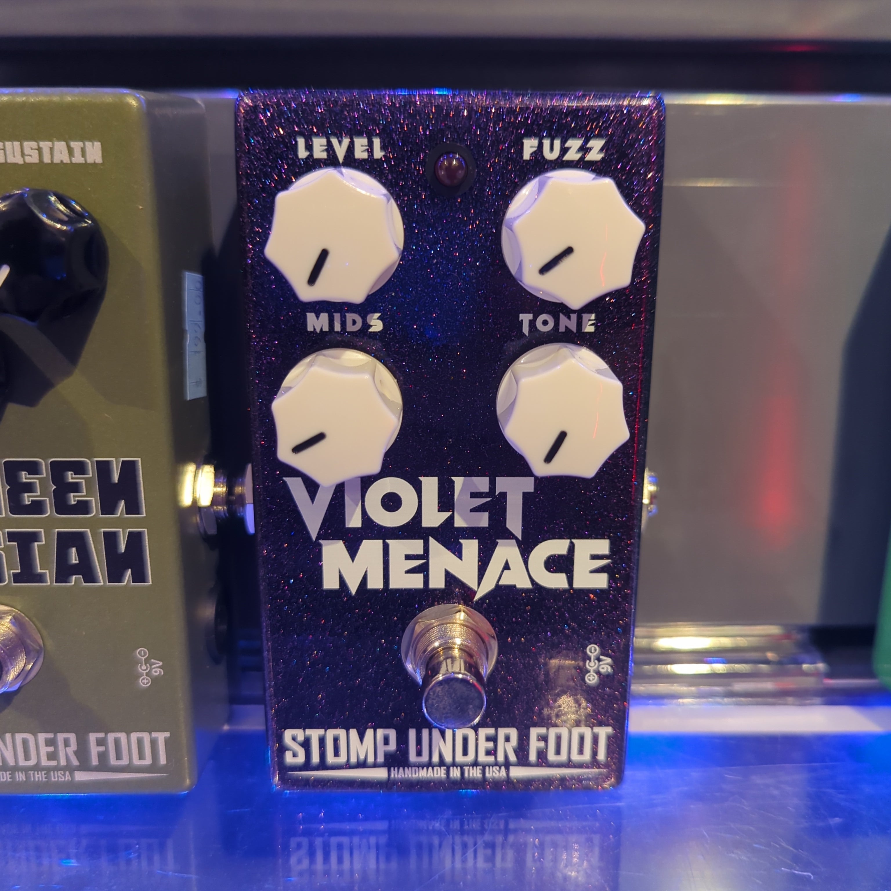 Stomp Under Foot Violet Menace – Rusty's Cool Guitars