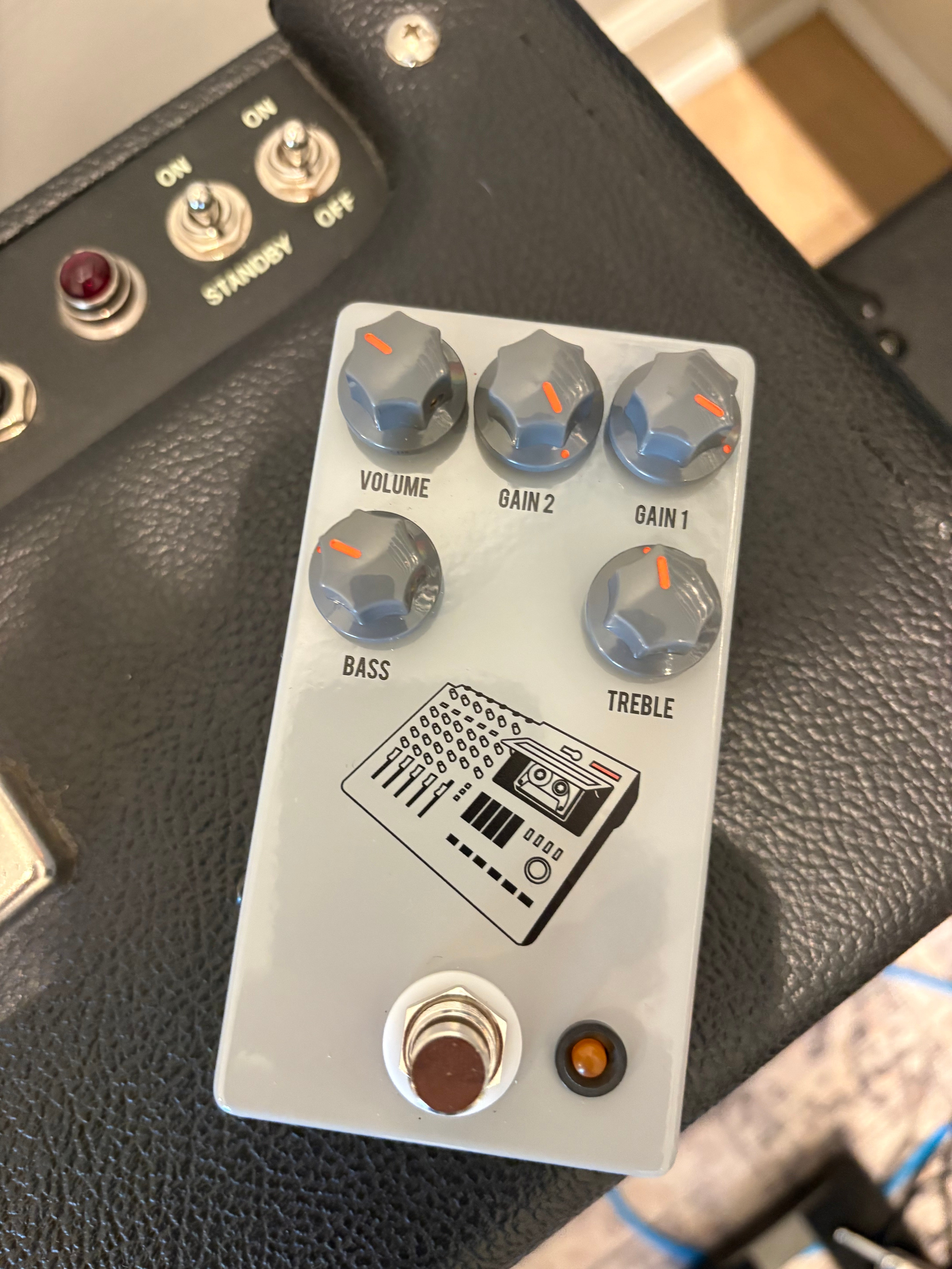 JHS 424 Gain Stage – Rusty's Cool Guitars