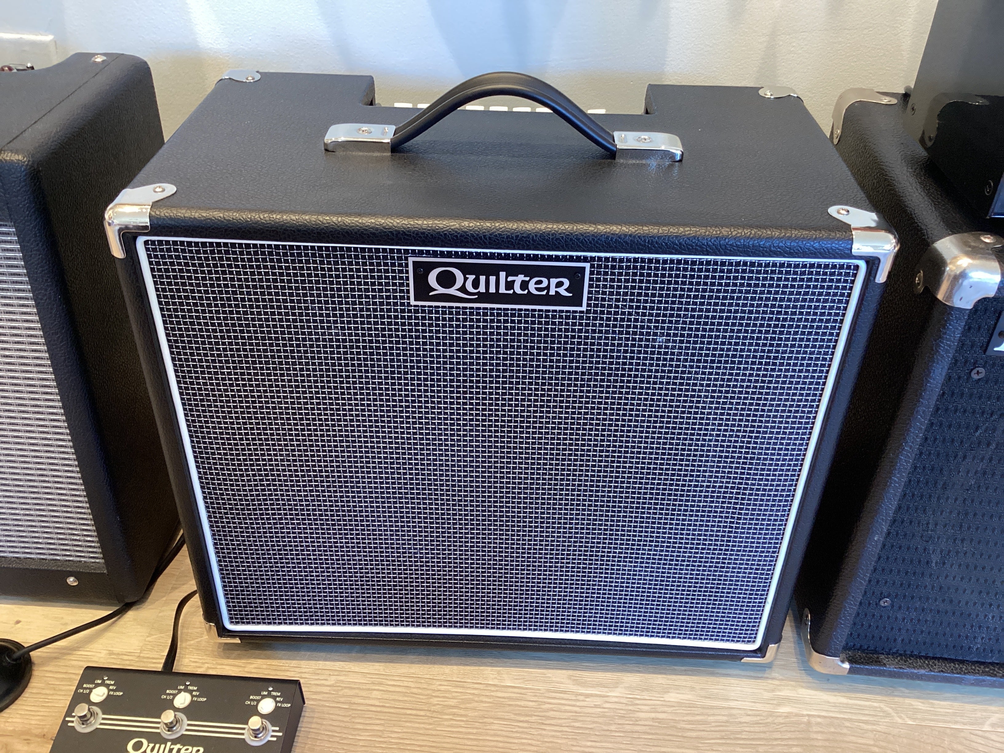 USED Quilter Overdrive 202 with 1x12 Cab – Rusty's Cool Guitars